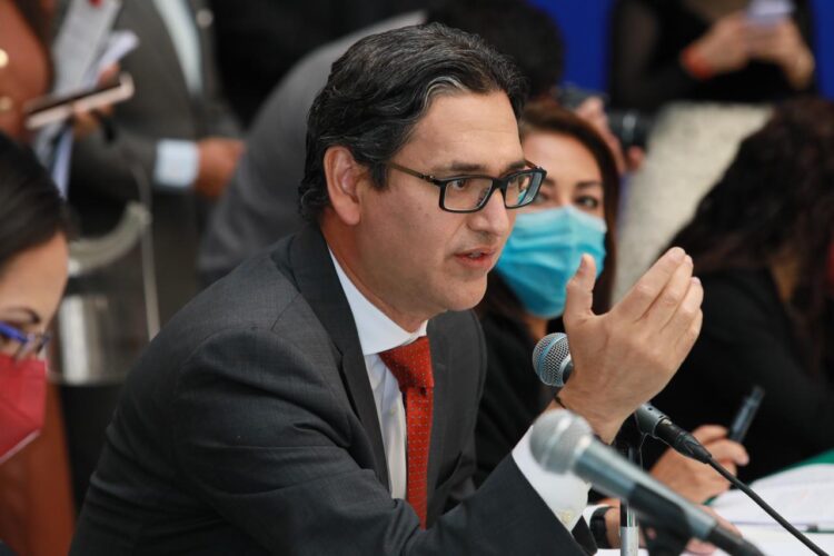 Gobierno federal garantiza compra de vacunas contra el COVID: Erasmo ...