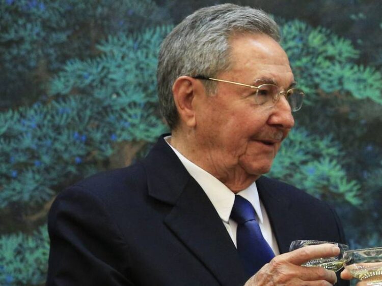 Raúl Castro renuncia como dirigente del Partido Comunista de Cuba