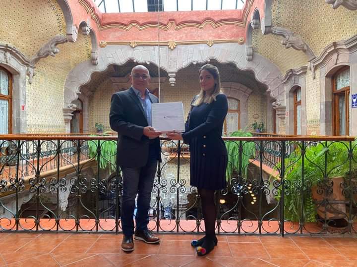 Asume Gilberto Estrella, dirigencia nacional de REDSEDUM.