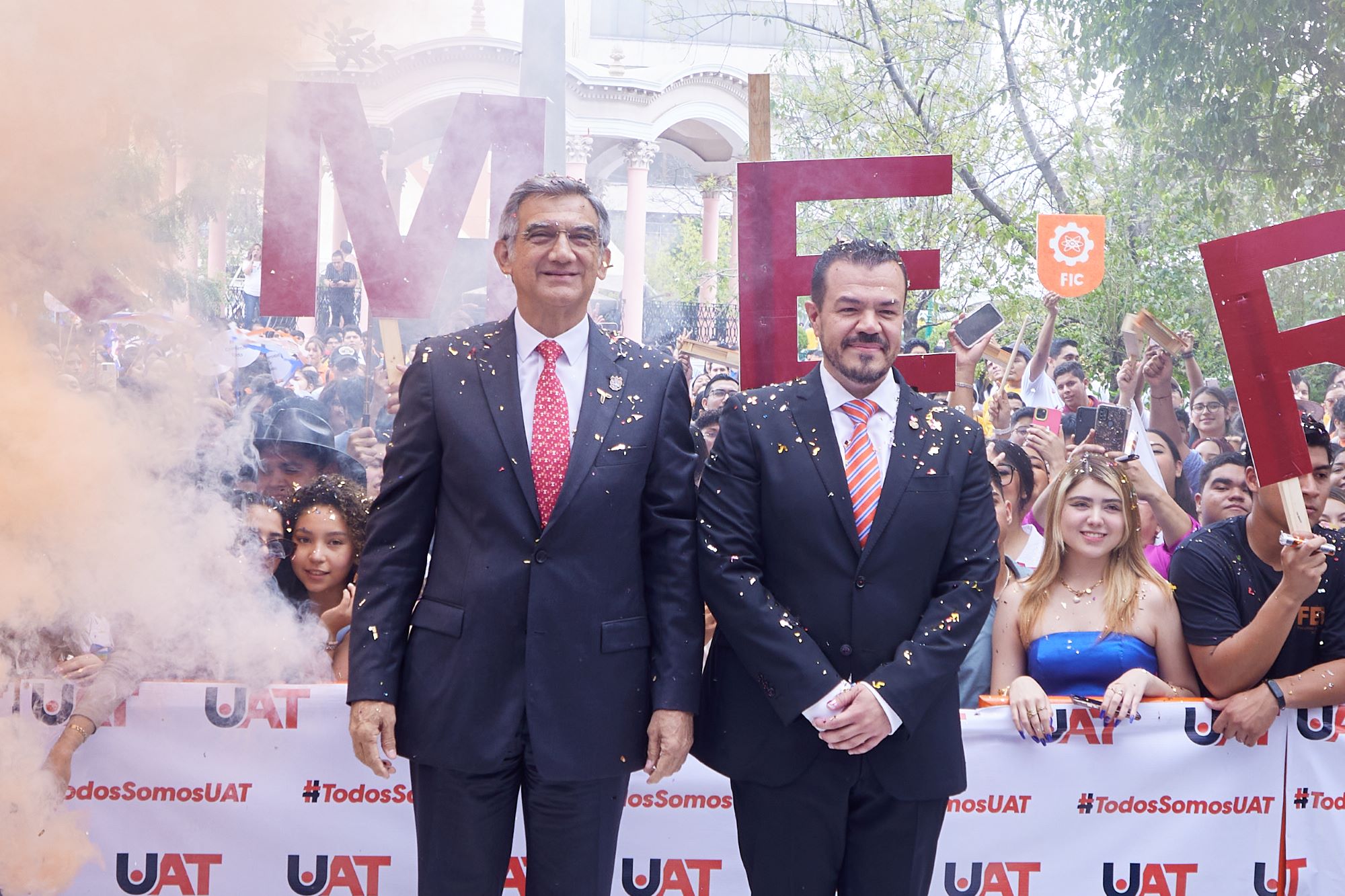 Da Américo Villarreal respaldo a la UAT en primer informe de Rector Mendoza