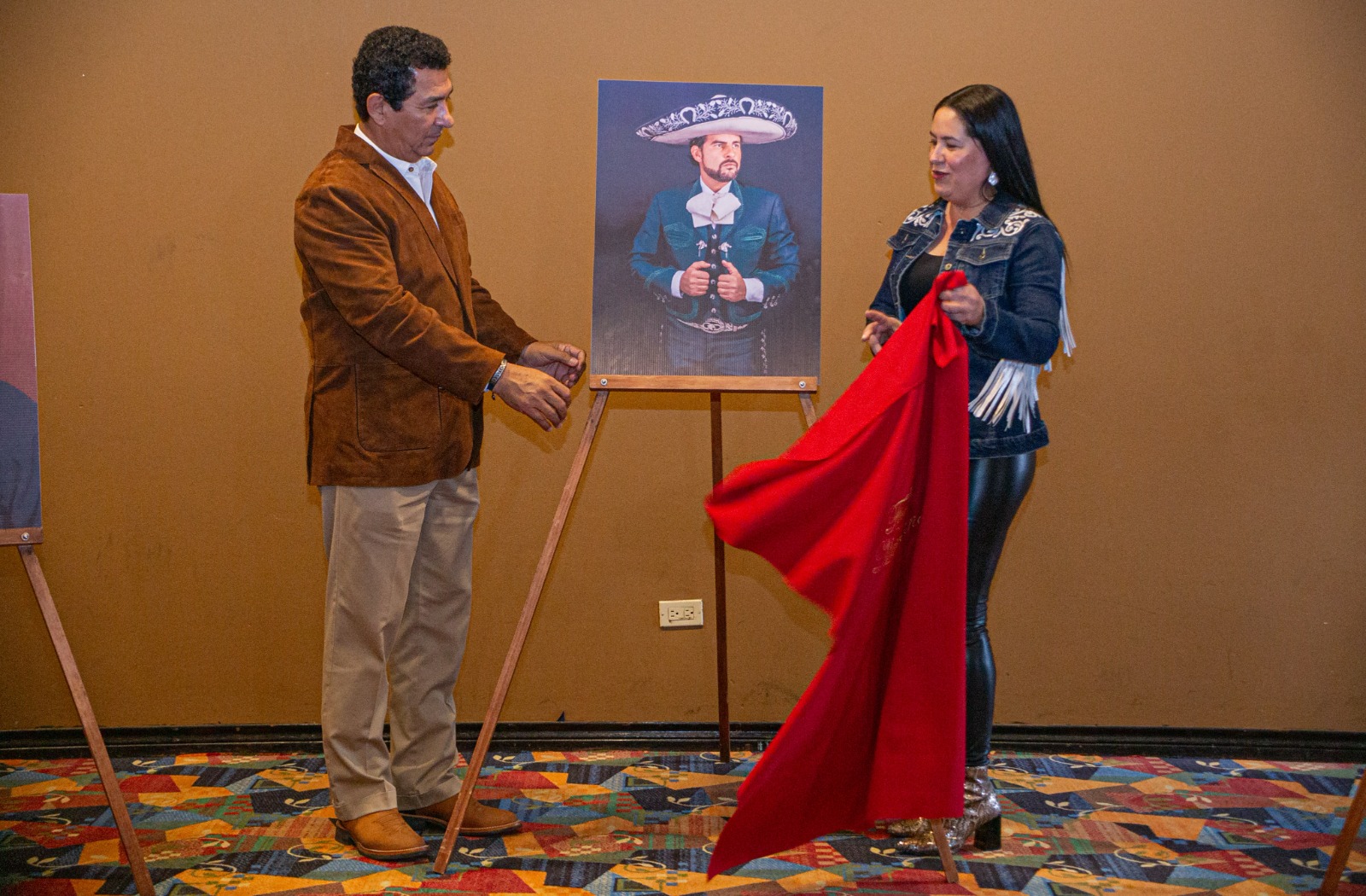 Jerry Bazúa “Huésped Distinguido” y Nelson Terán “Orgullo de Matamoros ...