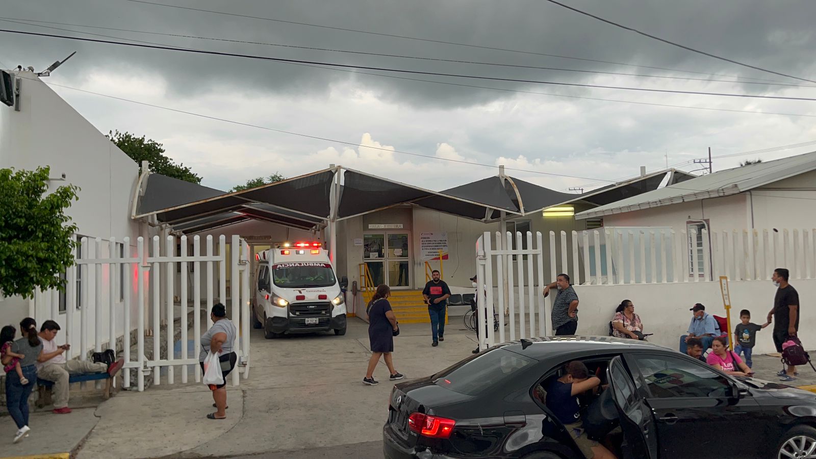 Muere un médico anestesiólogo en los baños del Hospital Civil de Cd ...