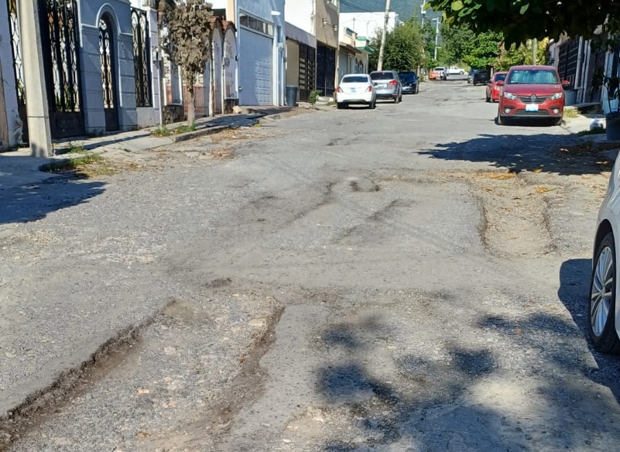 Piden a Obras Públicas Municipales de Victoria, tapar baches en calles ...