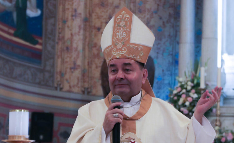 Nombra el Papa Francisco a Obispo José Armando Álvarez Cano arzobispo coadjutor para Morelia