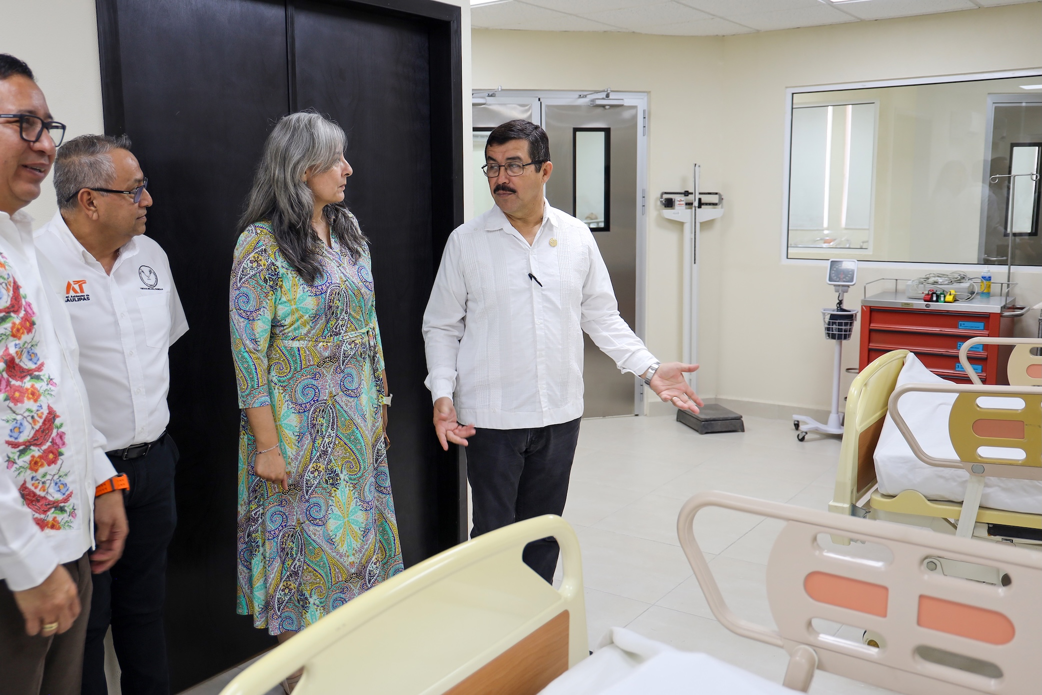 Entrega rector de la UAT modernos laboratorios a la UAM Matamoros